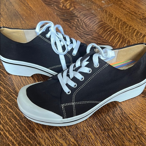 Dansko | Shoes | Dansko Womens Veda Black White Nurses Comfort Canvas ...